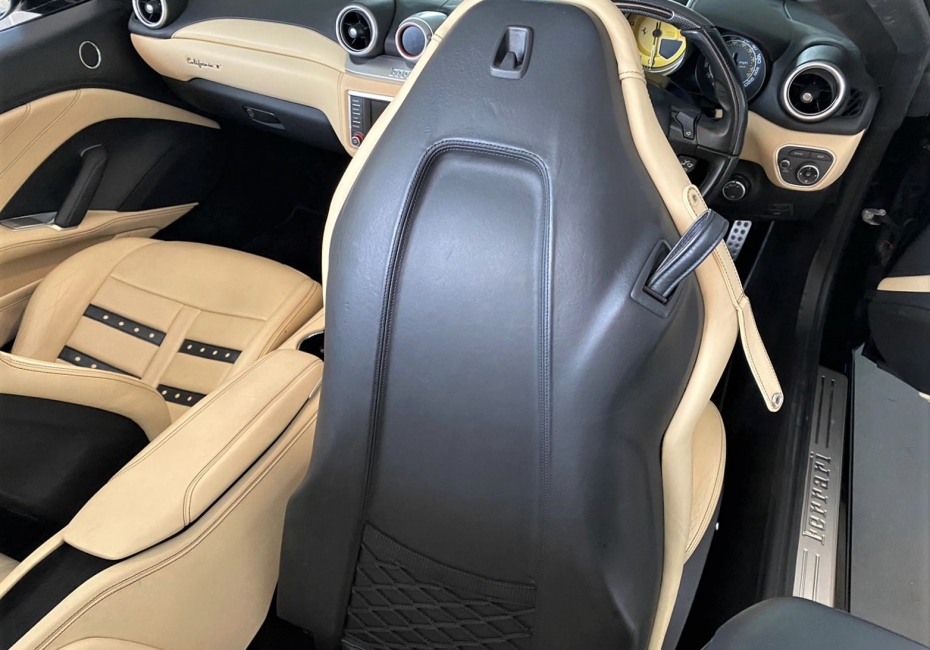 2015 (65) Ferrari California 3.8 V8 T. Finished in Nero Silverstone ...