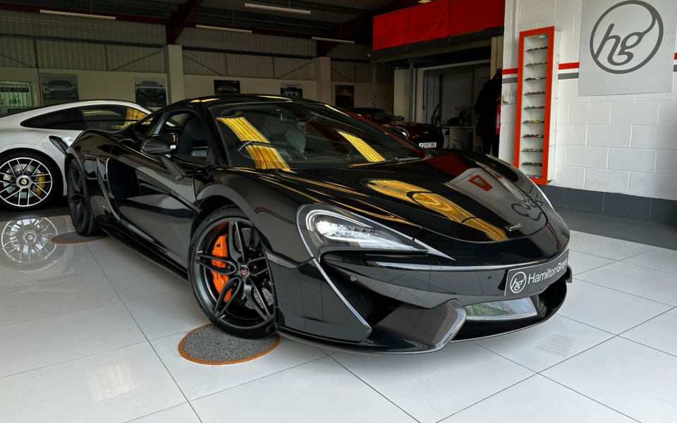 2017 (66) McLaren 570S 3.8T V8 SSG. Finished in McLaren Onyx Black ...