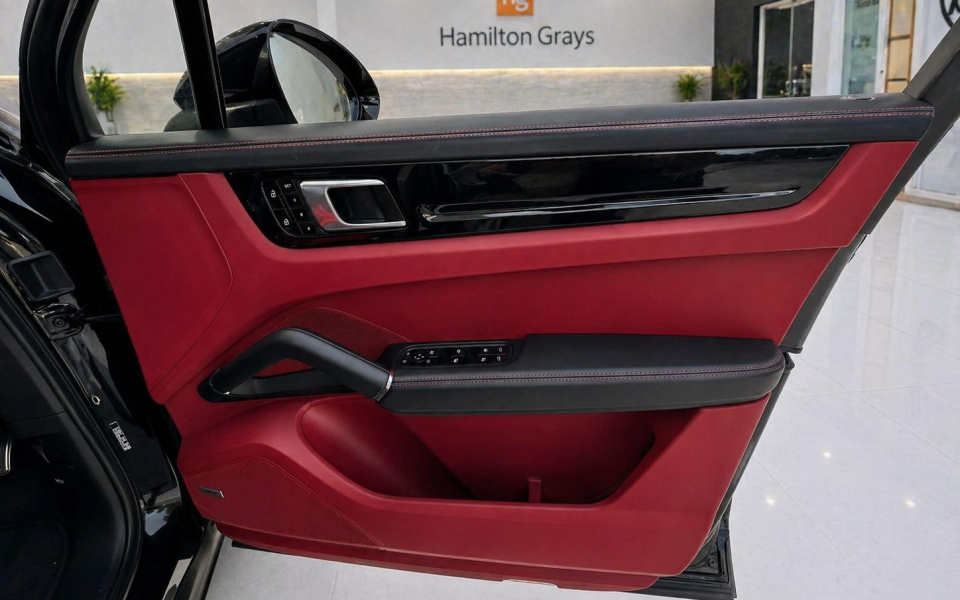 2019 (69) Porsche Cayenne 2.9T V6 GPF S SUV TiptronicS 4WD. Jet Black ...