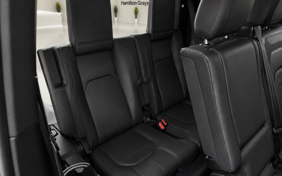 2023 (73) Defender 110 3.0 D300 MHEV X-Dynamic HSE SUV Diesel Auto 4WD ...